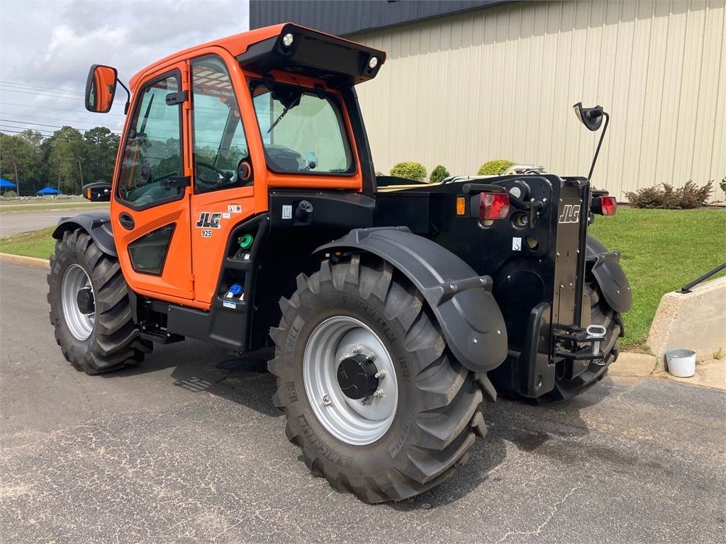 JLG 925