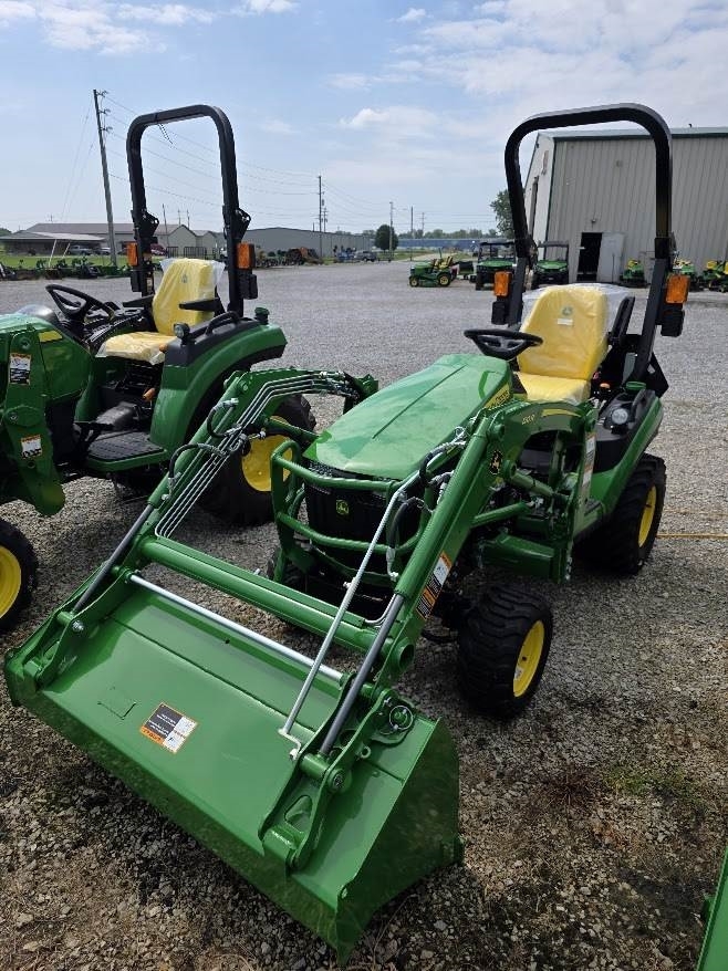 John Deere 1025R