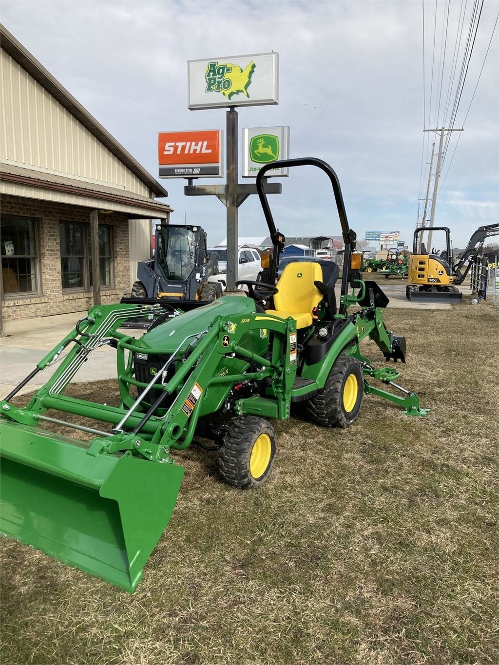 John Deere 1025R