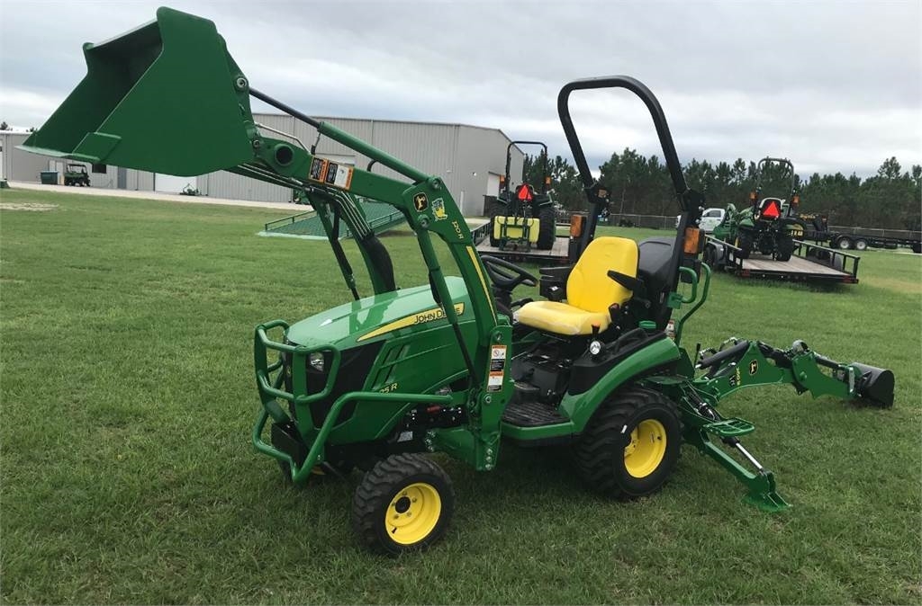John Deere 1025R TLB