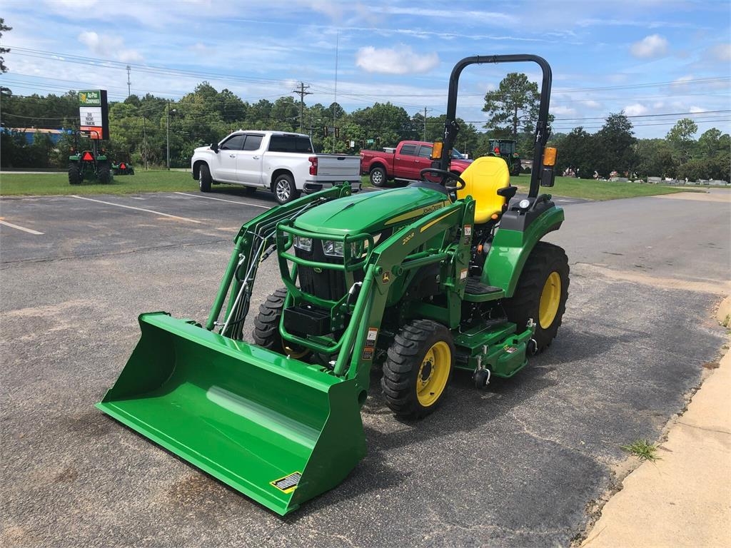 John Deere 2032R
