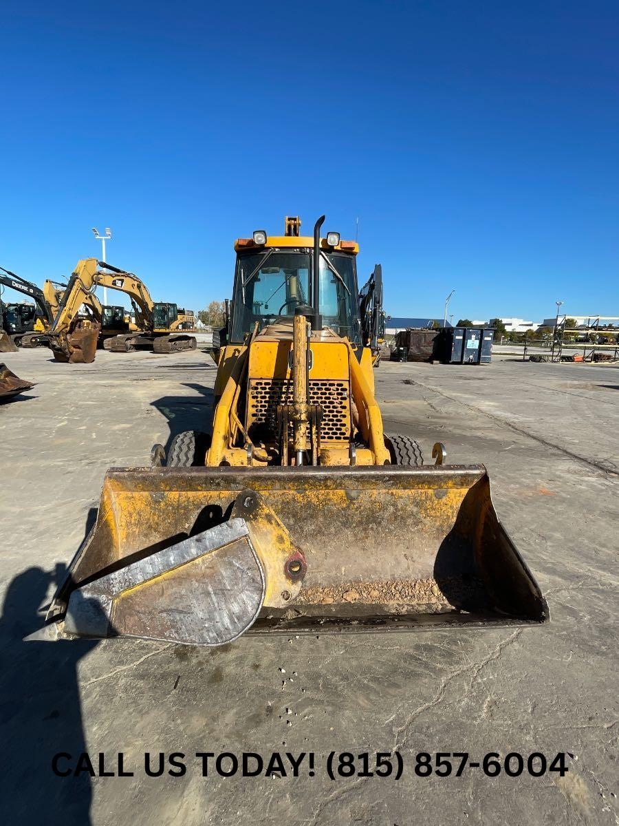 John Deere 210C