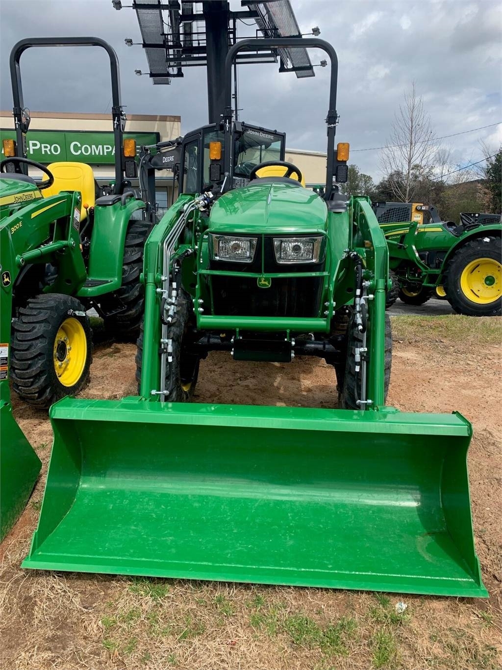 John Deere Used Utility & Sub Compact Tractors For Sale | Ritchie List