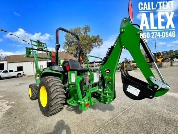 John Deere 3025E