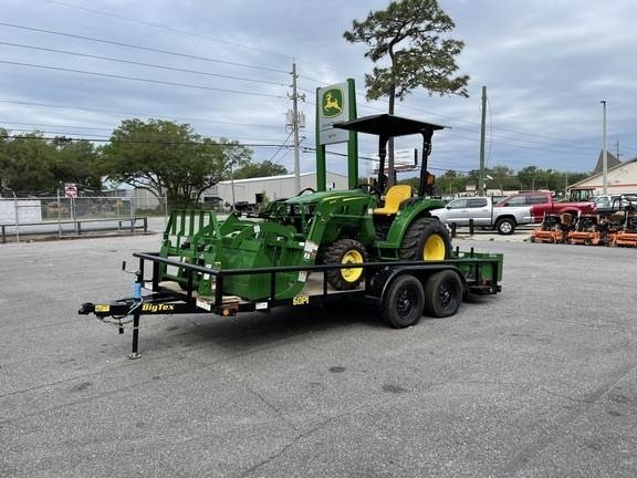 John Deere 3043D