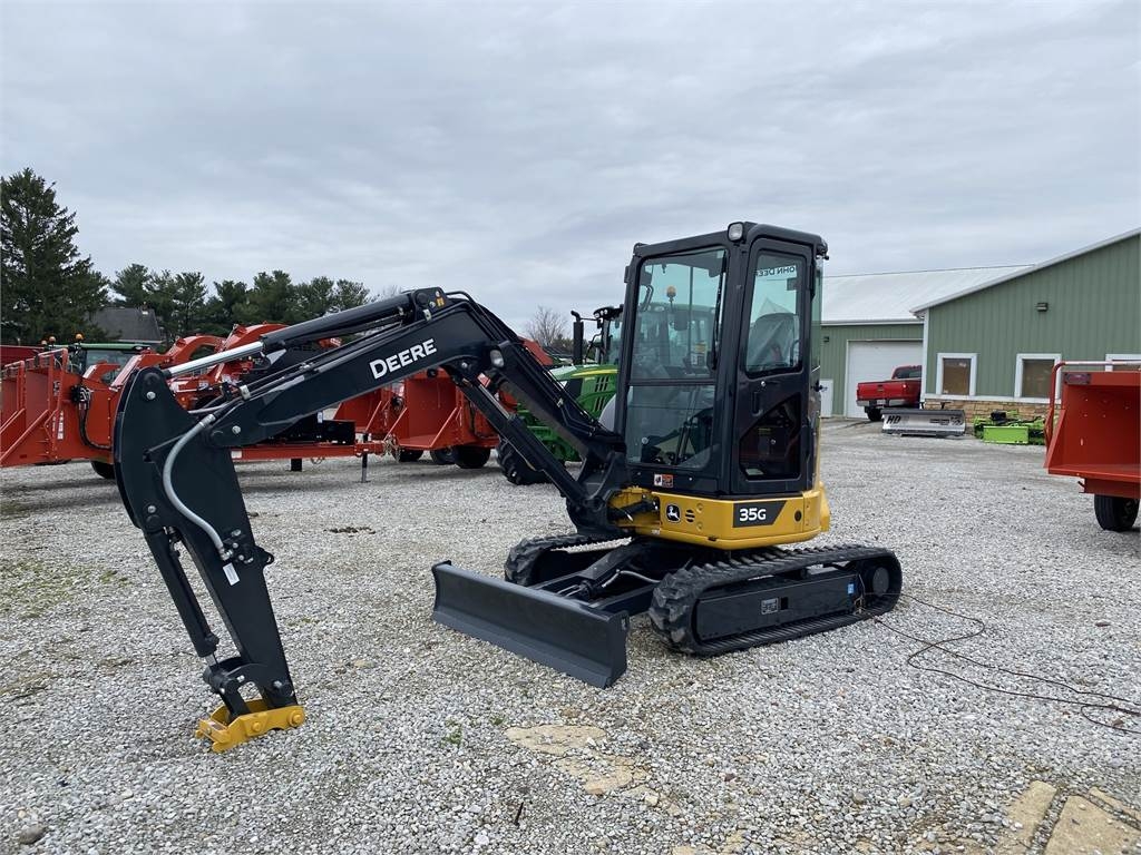 John Deere 35G