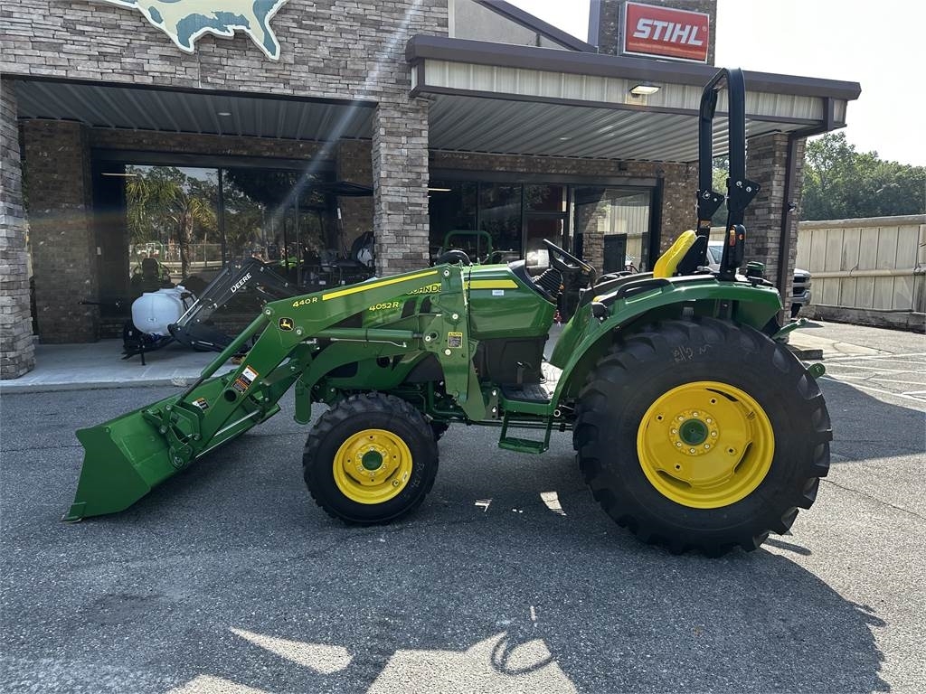 John Deere 4052R