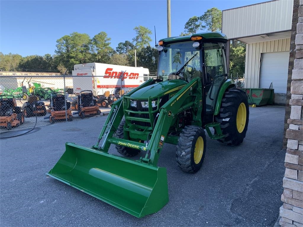 John Deere 4052R
