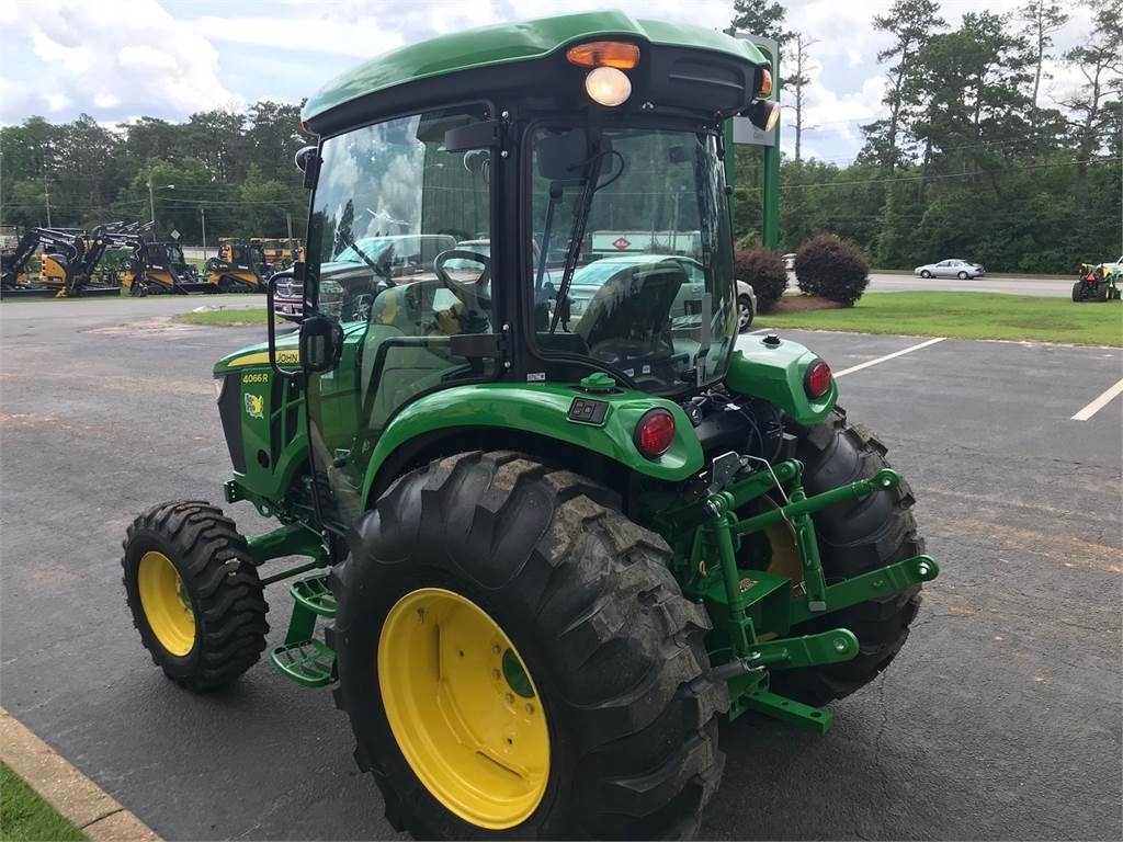 John Deere 4066R