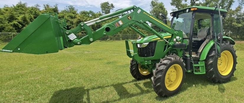 John Deere 5060E