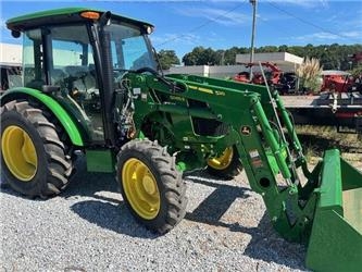 John Deere 5065E
