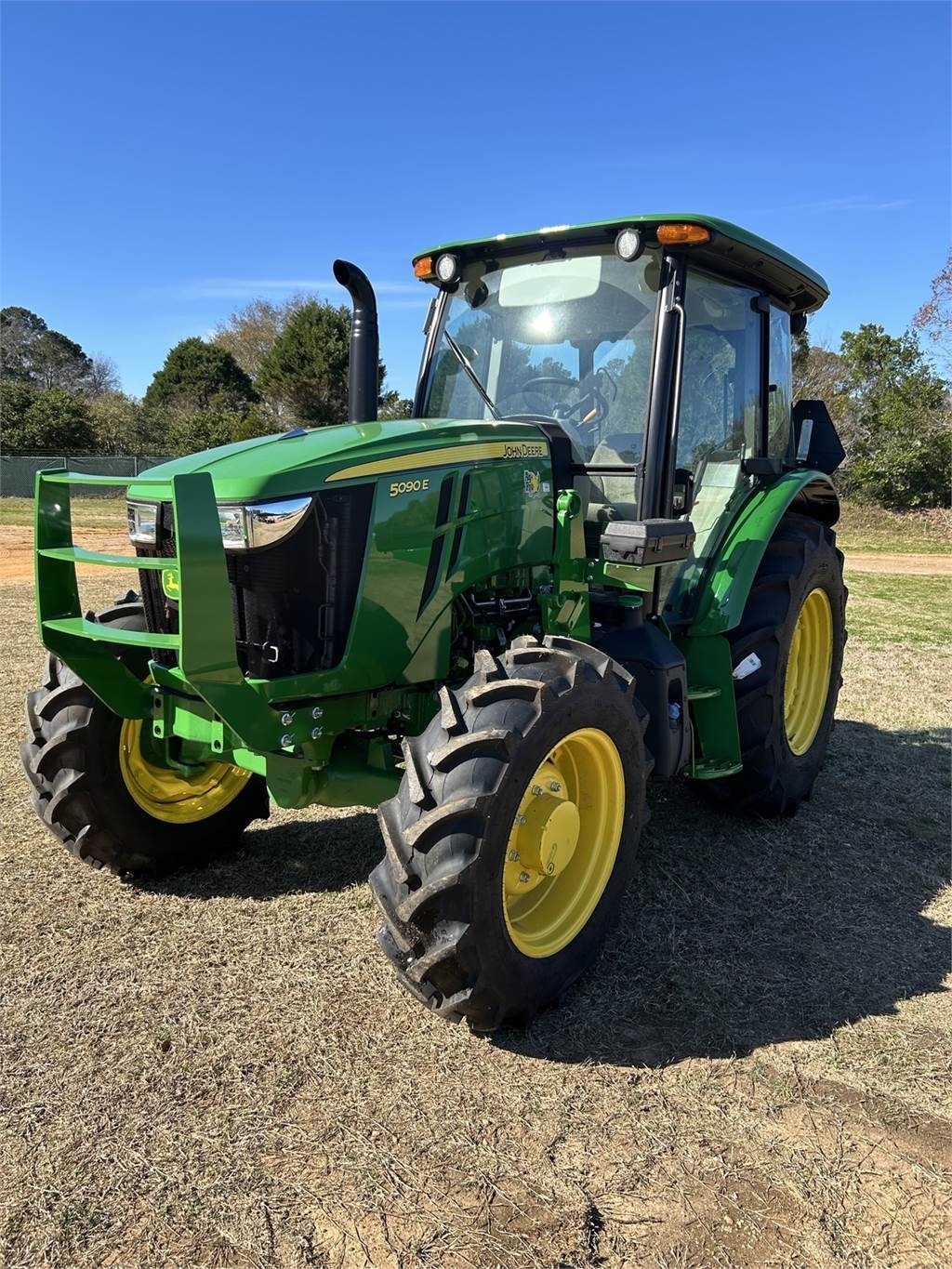 John Deere 5090E