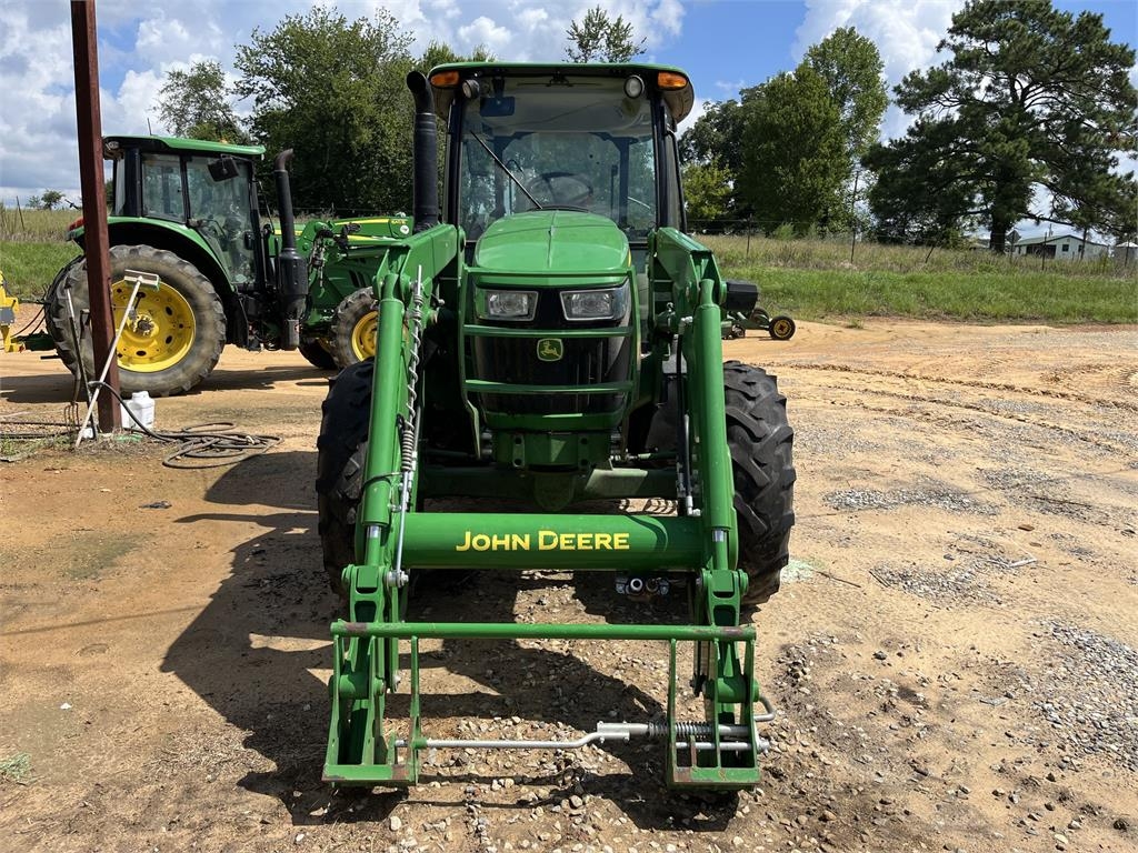 John Deere 5100E