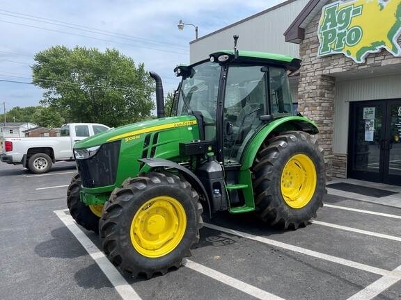 John Deere 5100M