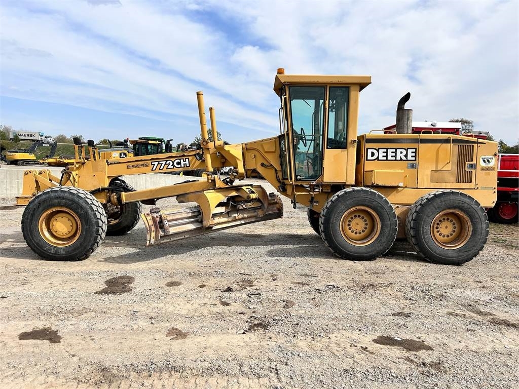 John Deere 772CH
