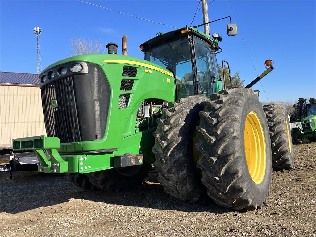John Deere 9430