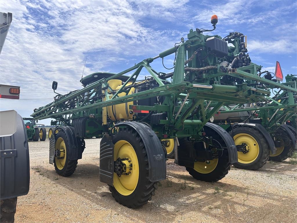 John Deere R4030