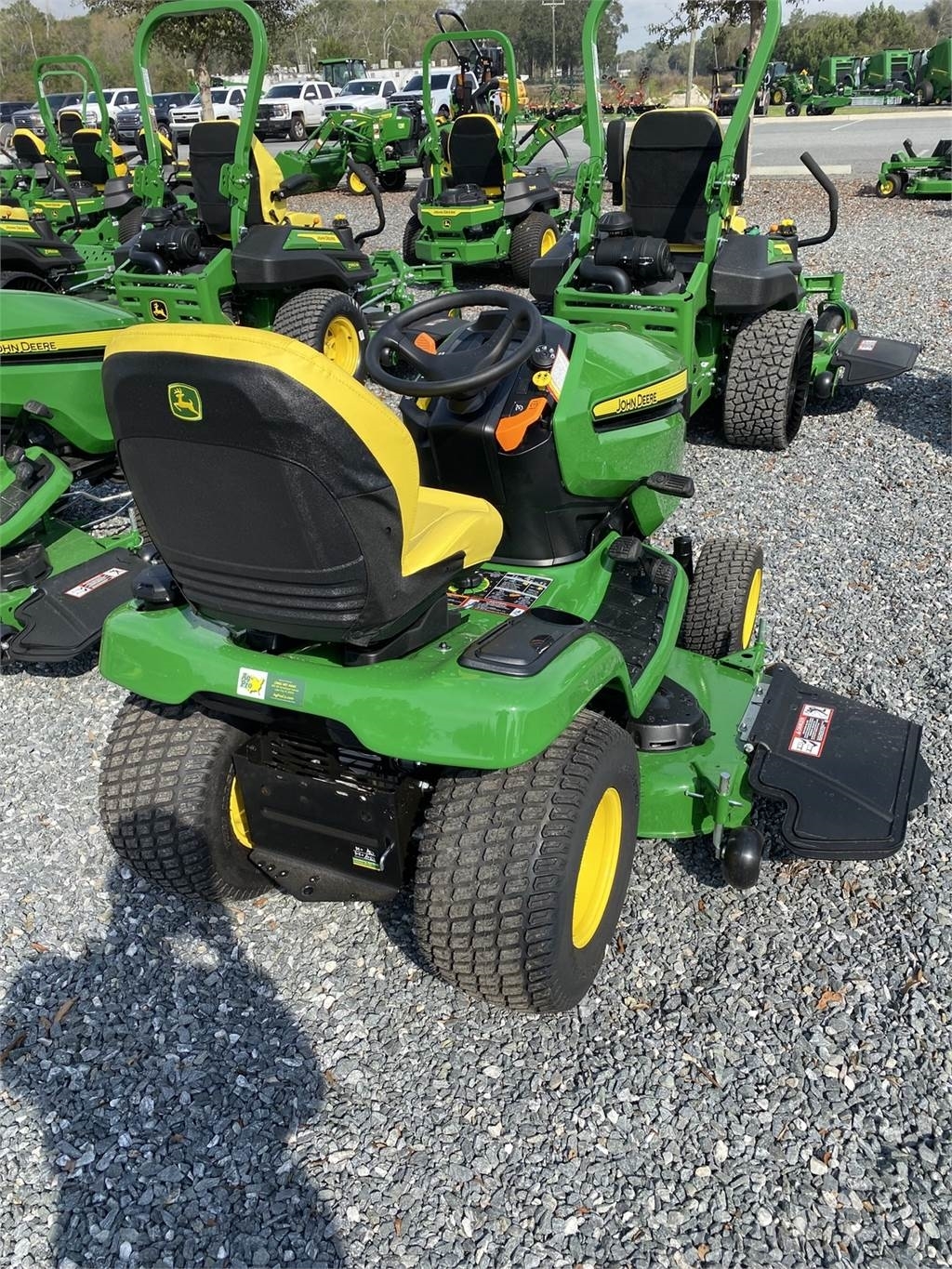 John Deere X380