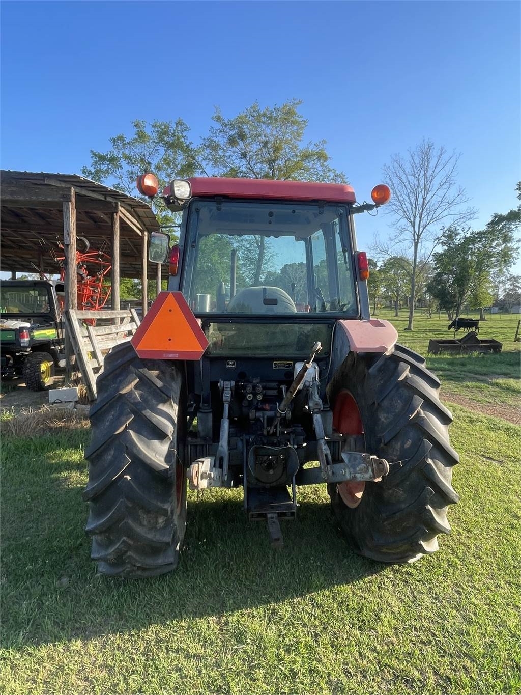 Kubota M9000