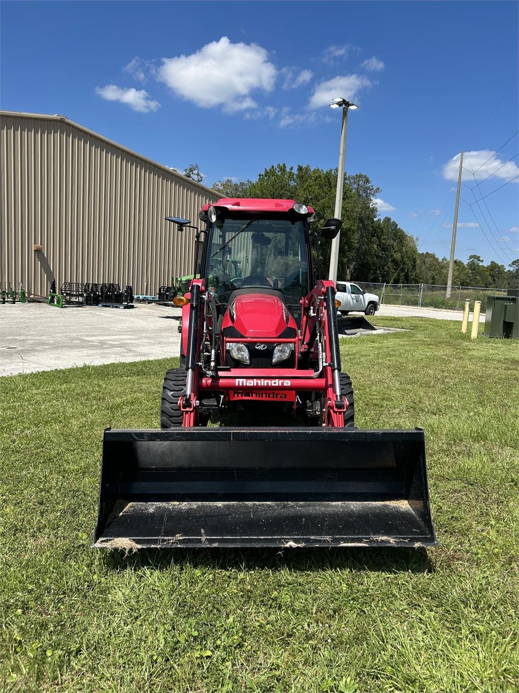 Mahindra 2660-PST