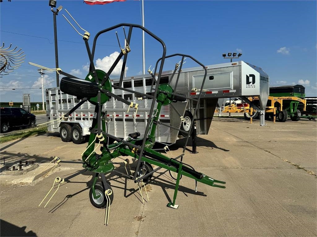 Sitrex Hay Rakes: Wheels, Rotary, Bar & More | Ritchie List