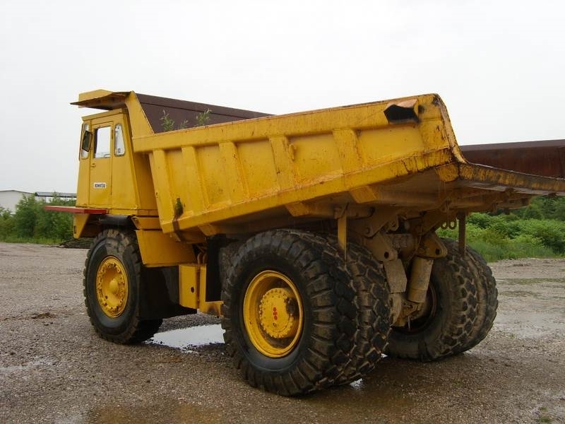 Used Komatsu HD325-5 rigid dump trucks for sale - Mascus USA