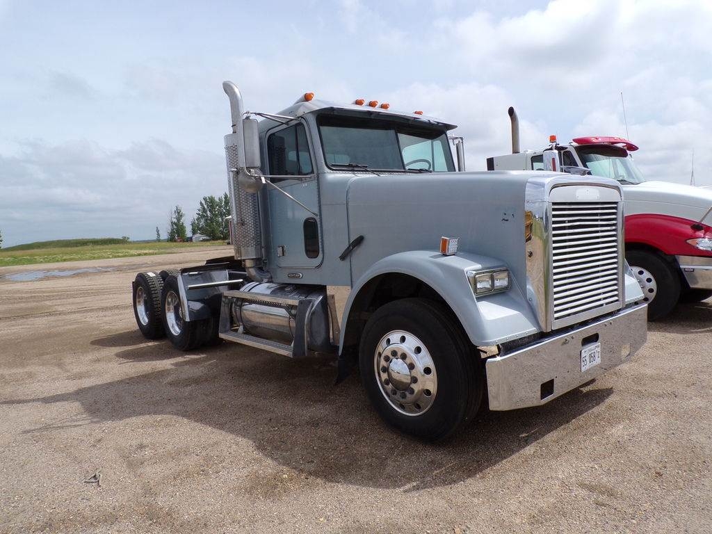 Freightliner fld Heavy Duty Trucks & Truck Trailers For Sale | Ritchie List