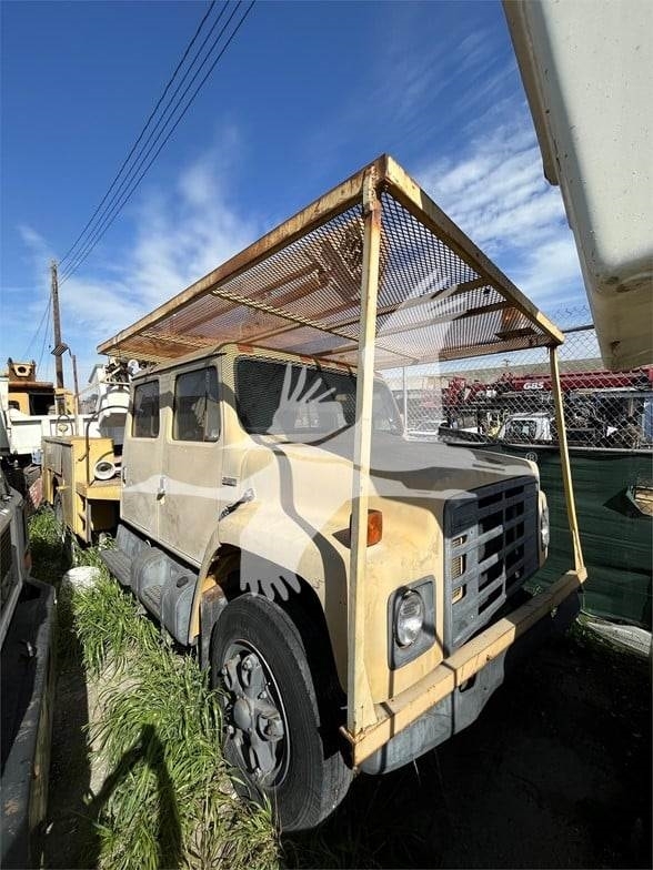 International S1700