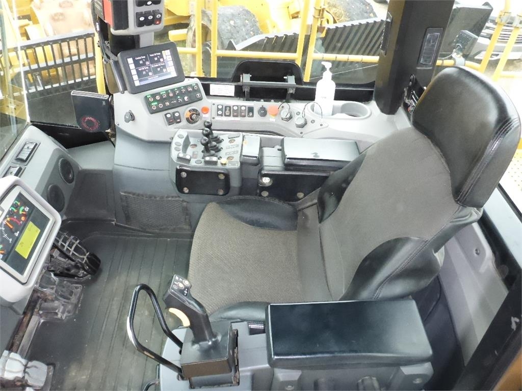 CAT 988K BLOCK HANDLER