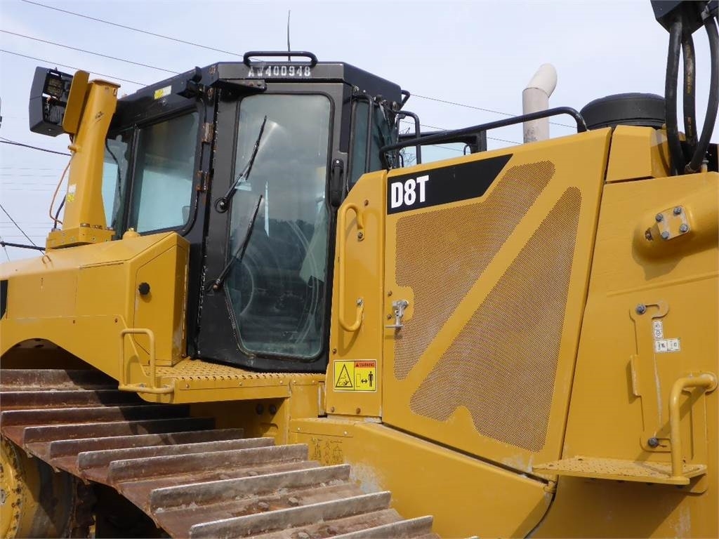CAT D8T LGP