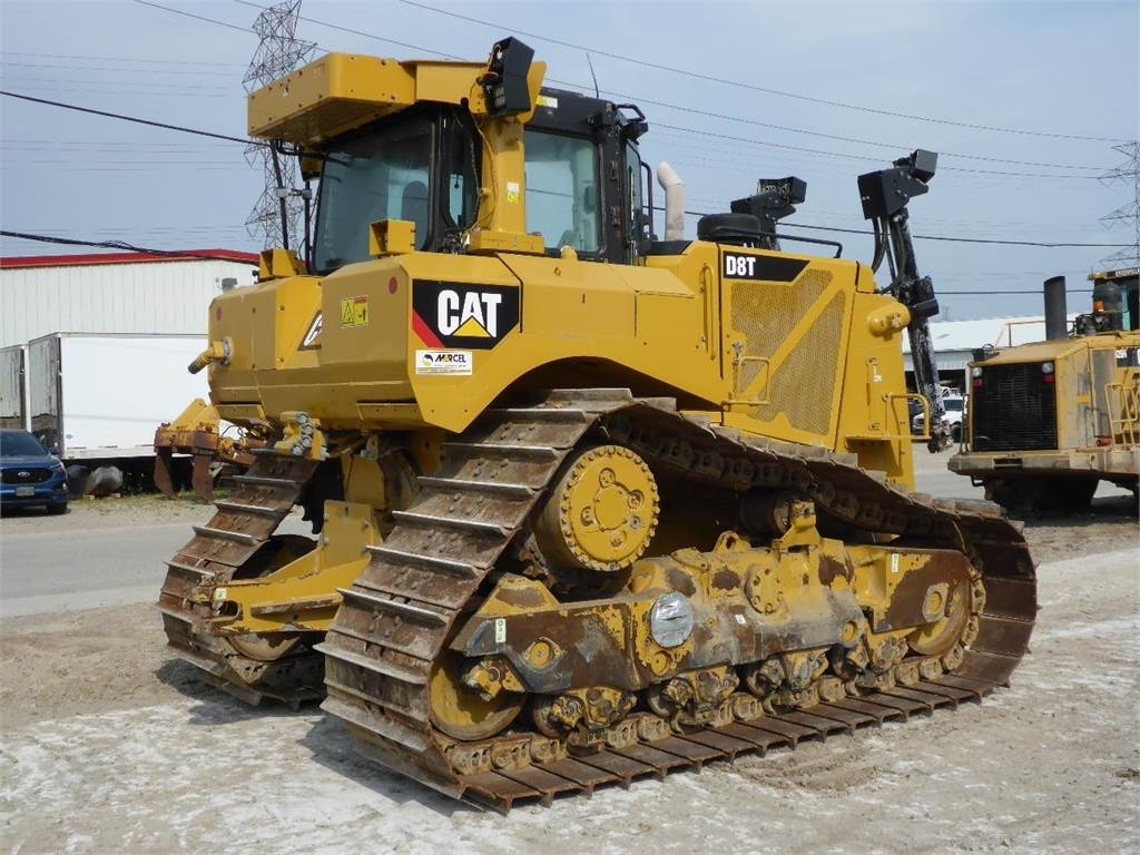 CAT D8T LGP