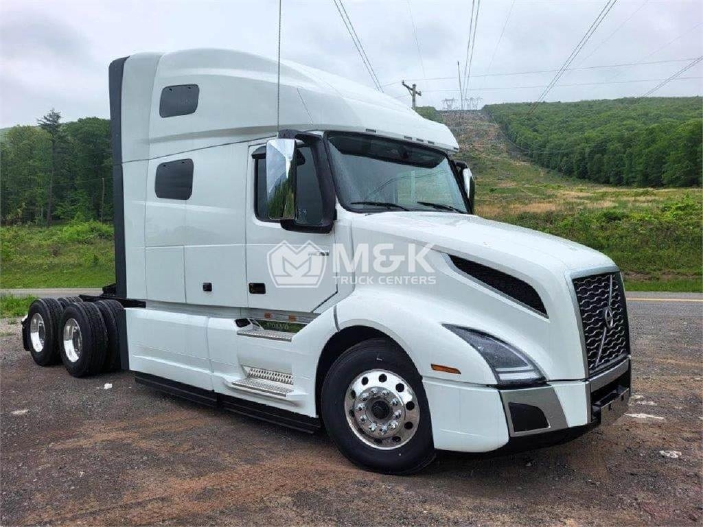 Volvo VNL64T760
