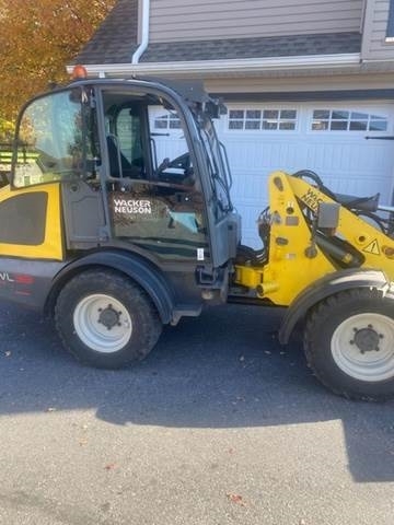 Wacker Neuson WR38 Articulating Wheel Loader