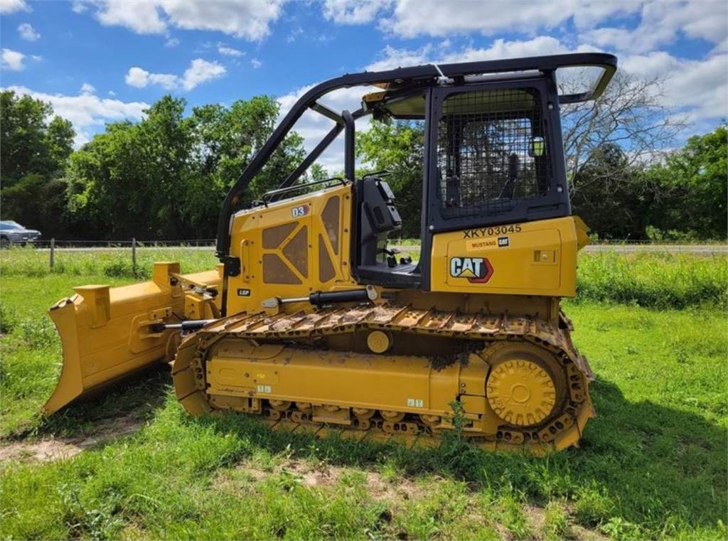 CAT D3