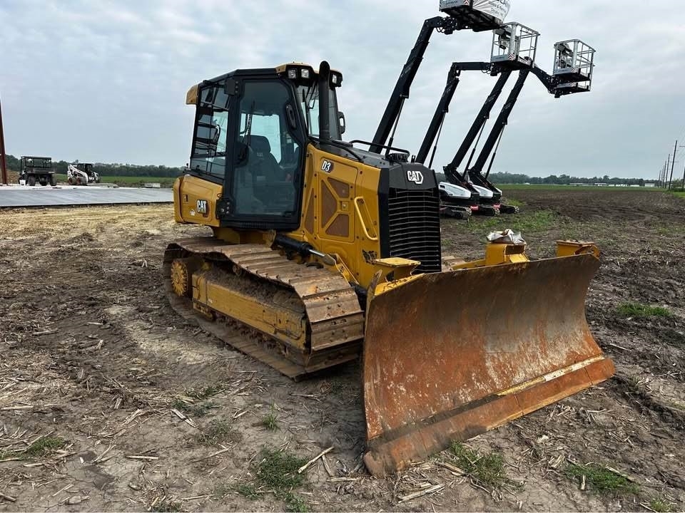 CAT D3