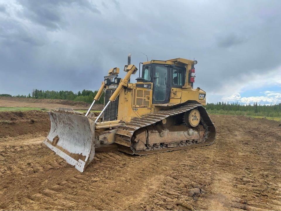 CAT D6T