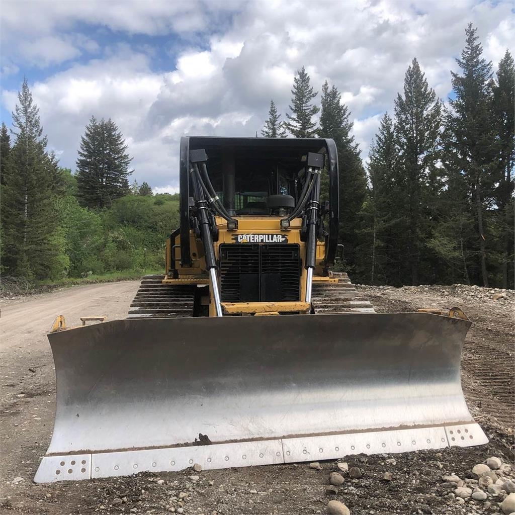 CAT D6T LGP