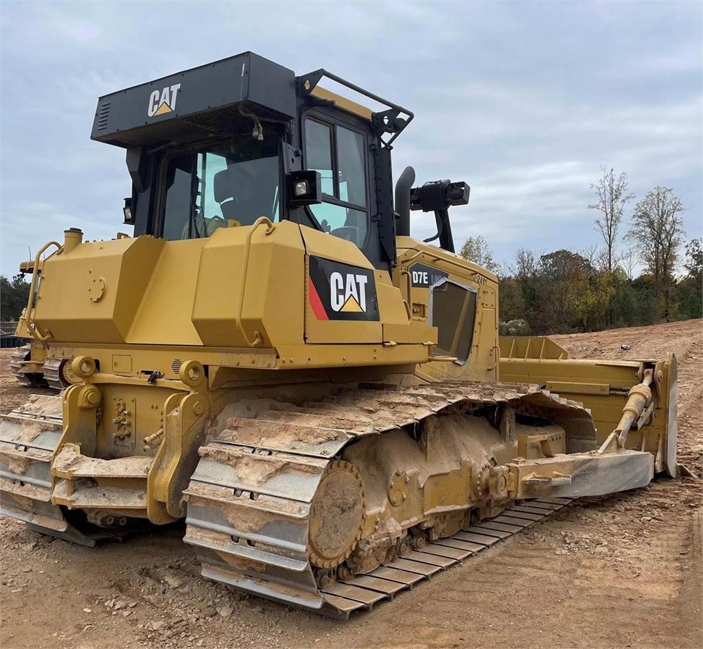 CAT D7E LGP