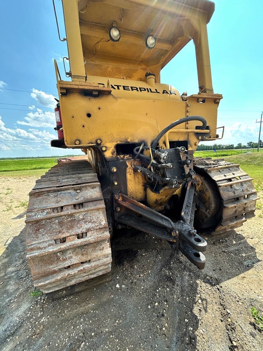 CAT D8H