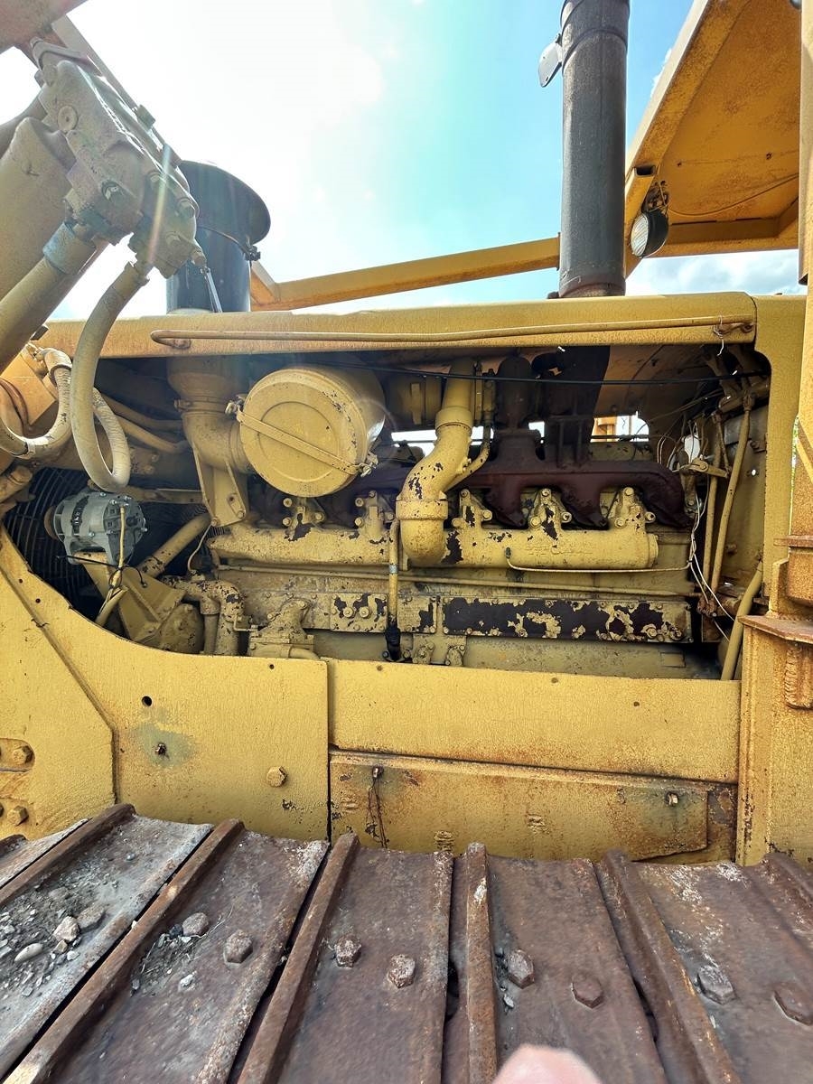 CAT D8H