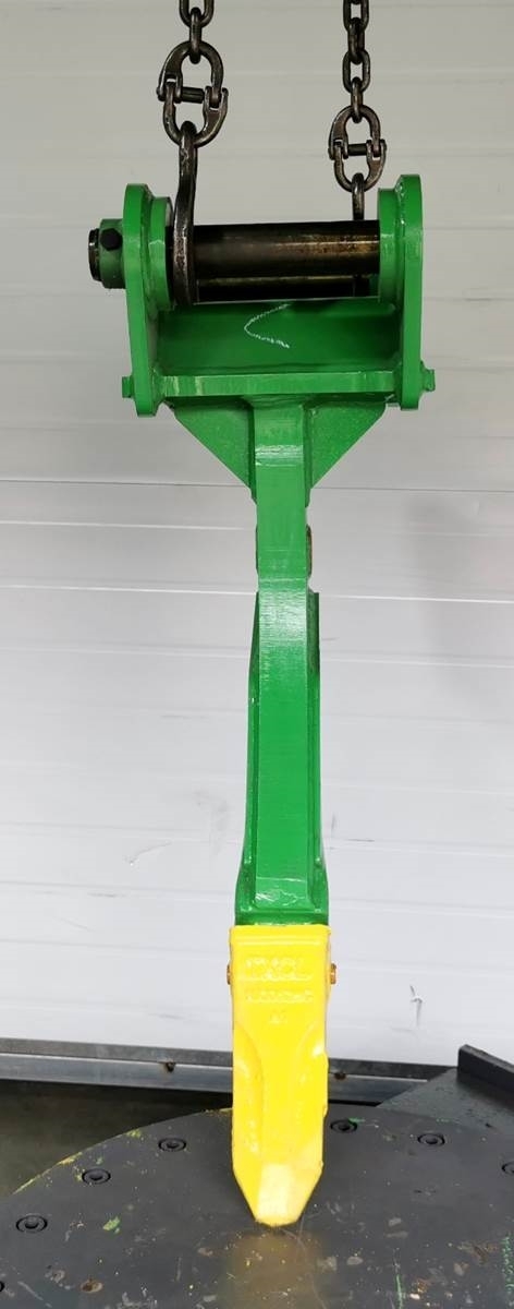 CAT SINGLE SHANK RIPPER