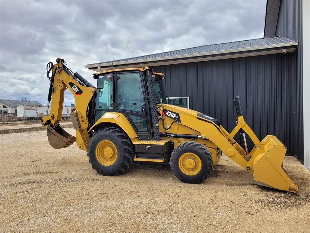Caterpillar 420F2