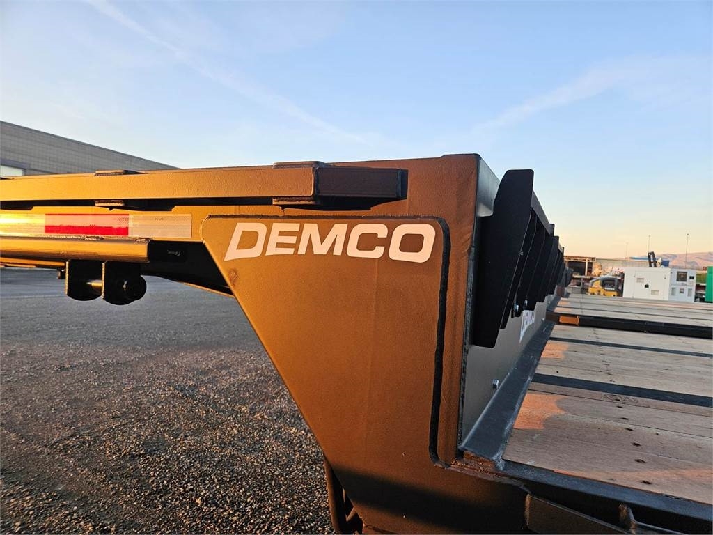Demco