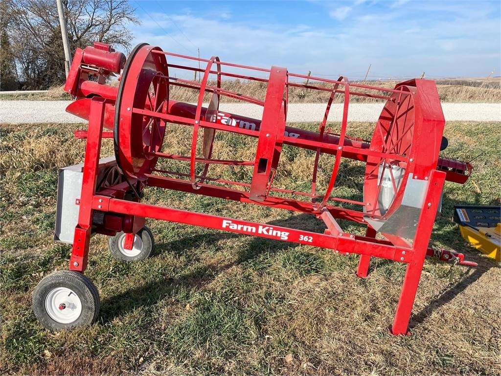 Farm King Agriculture Machinery & Farm Equipment For Sale | Ritchie List