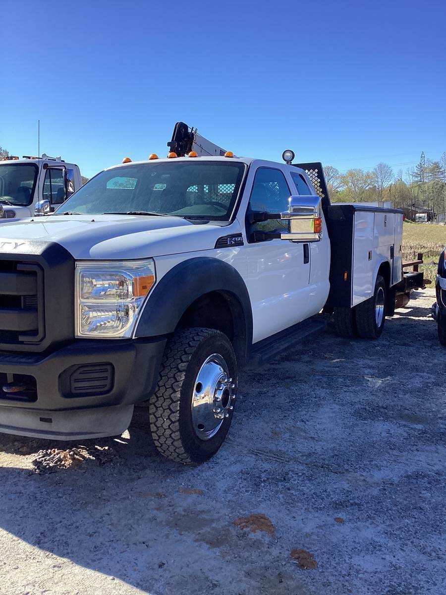 Ford F-450 XL