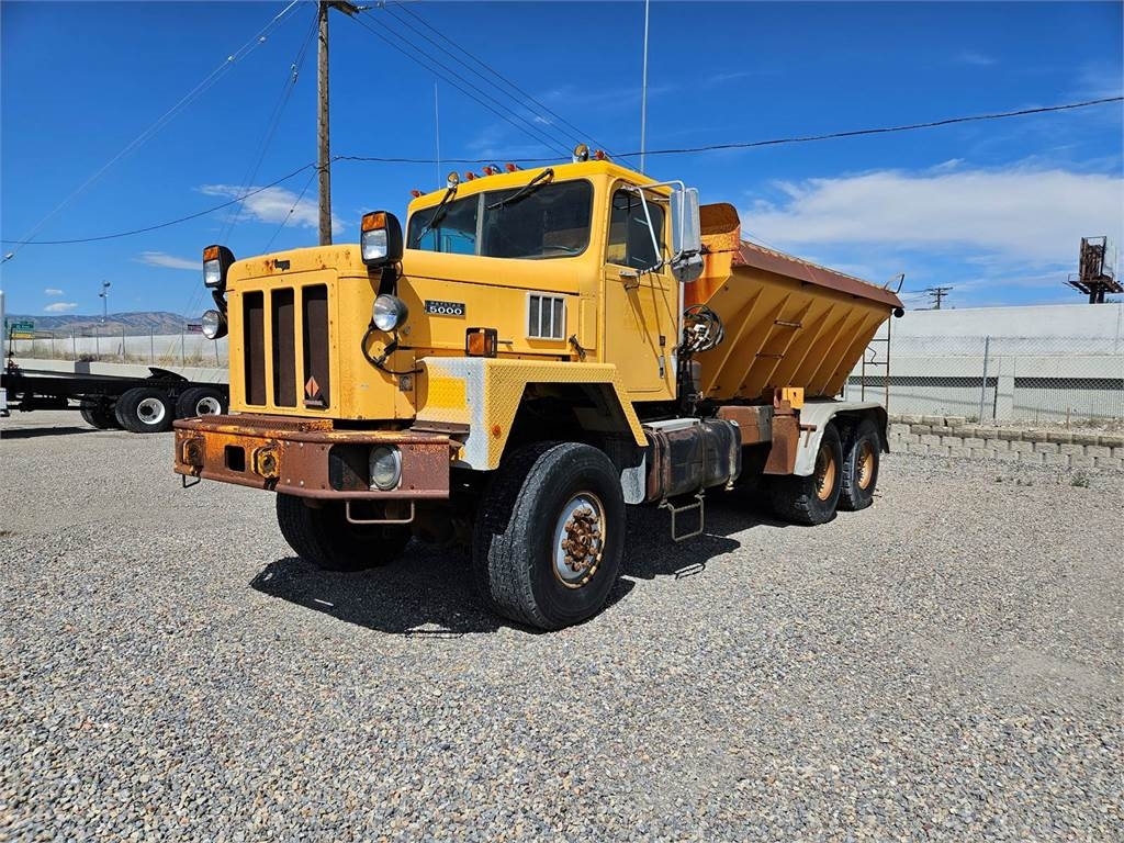 International Paystar 5070