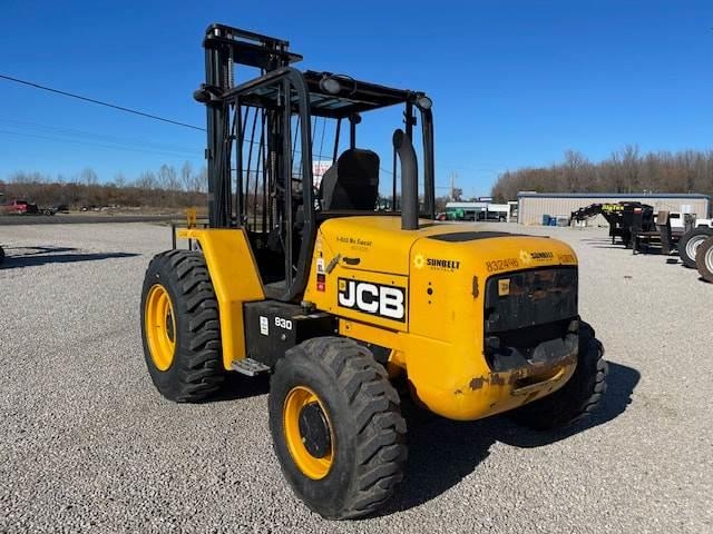 JCB 930