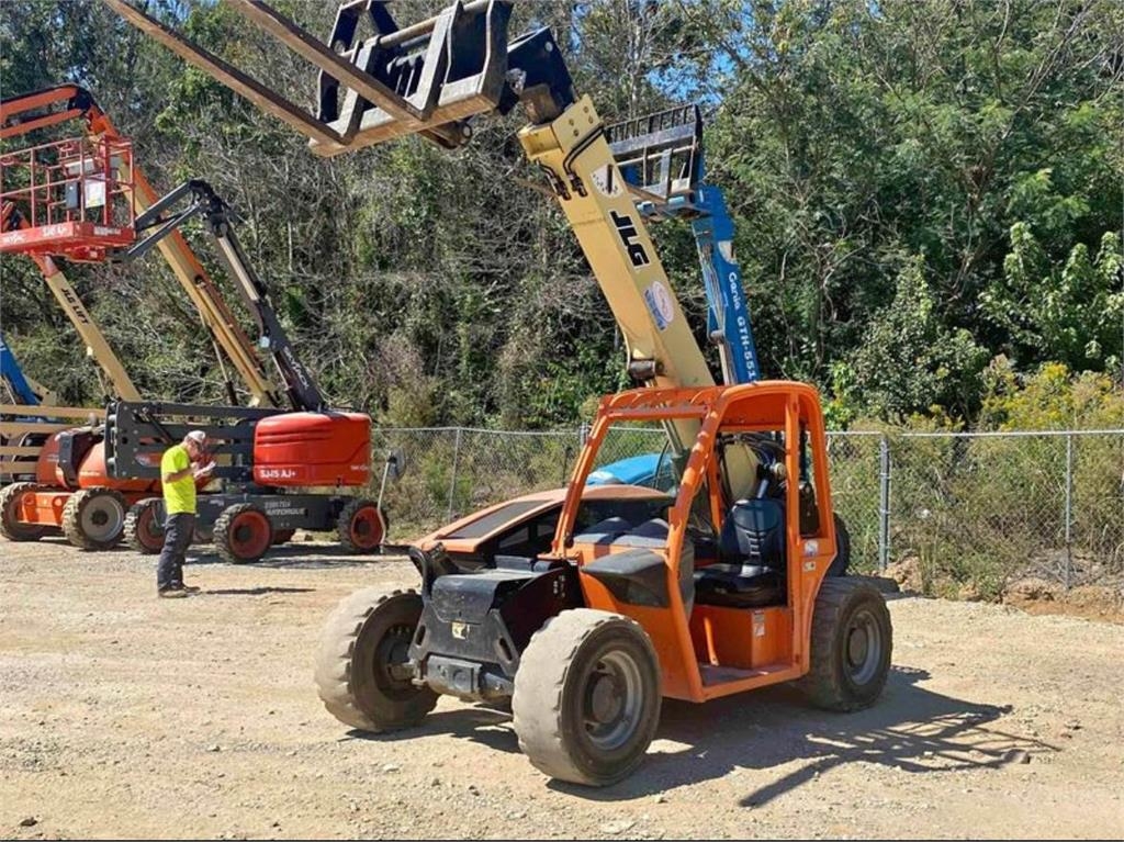 JLG G5-18A