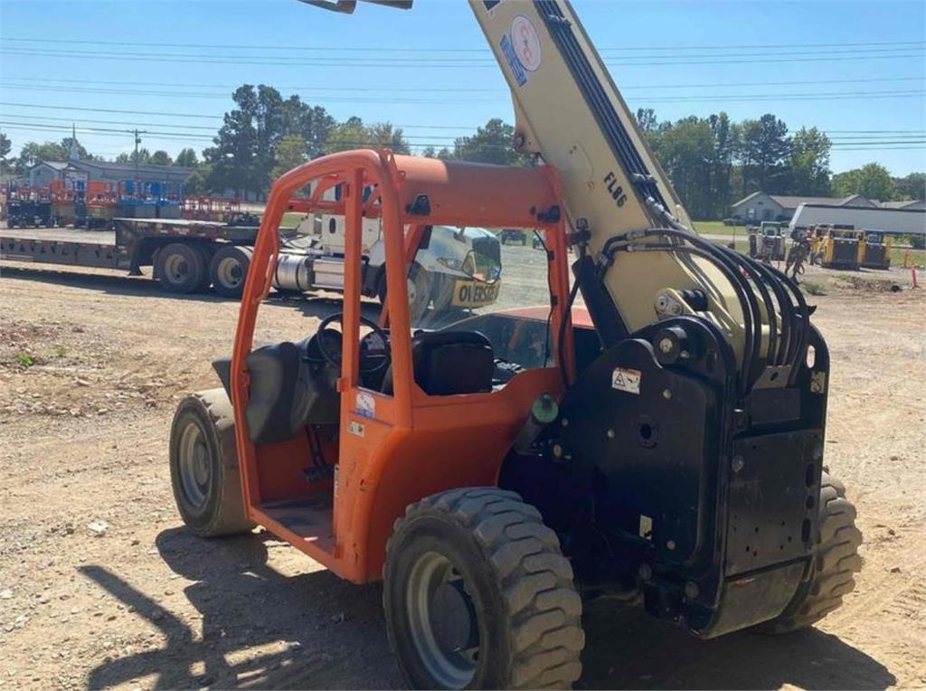 JLG G5-18A