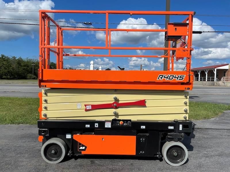 JLG R4045